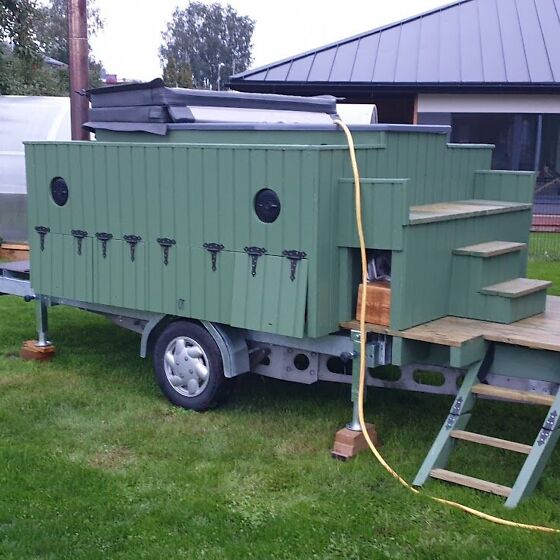 Kümblustünn haagisel (212128414) - Osta.ee