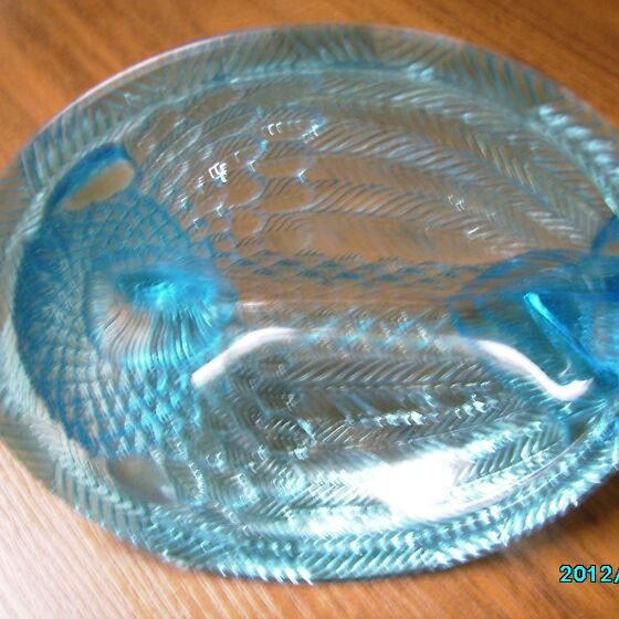 PESAL ISTUV KANA, VANA SININE KLAAS (196379631) - Osta.ee