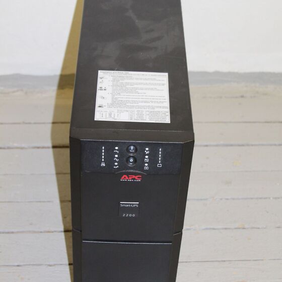 UPS / Katkematu toite allikas APC Smart-UPS 2200i (201143753) - Osta.ee UPS / Katkematu toite allikas APC Smart-UPS 2200i (201143753) - Osta.ee