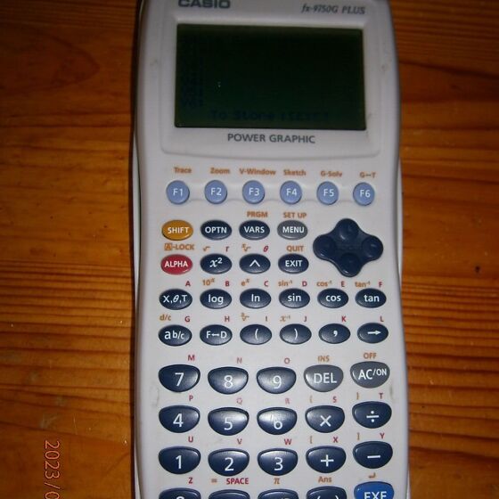 CASIO fx 9750G PLUS kalkulaator (200969231) - Osta.ee