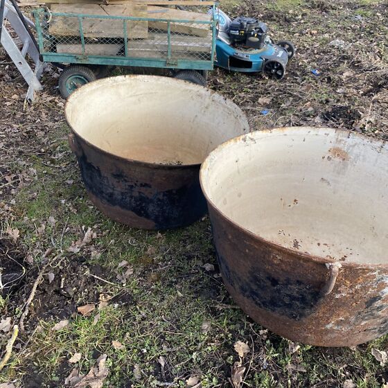 KAKS VANA MALMPADA - PADA - KATEL 84CM (210482482) - Osta.ee