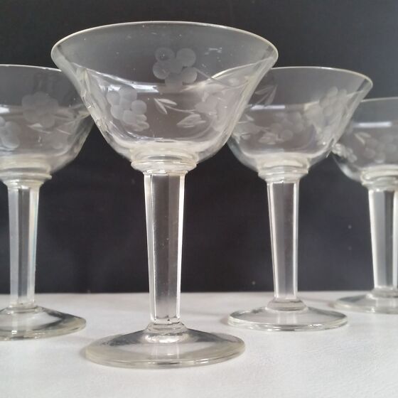 Tarbeklaasi 4 pitsi. (157074748) - Osta.ee