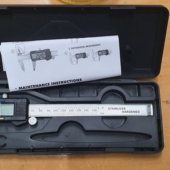 Digitaalne nihik 150mm. (205038340) - Osta.ee