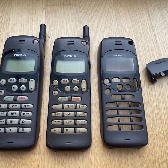 NOKIA 1610 (2 TK) + lisakorpus ja tagapaneeli detail (204433146) - Osta.ee