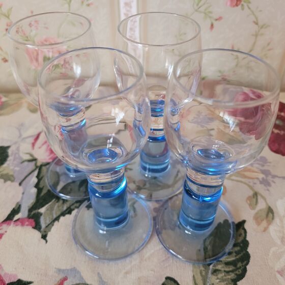 Kaunid pitsid 4 tk. (201562535) - Osta.ee