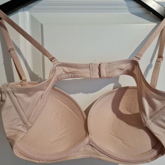 Push-up rinnahoidja (205751444) - Osta.ee