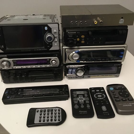 Autoraadiod,puldid jne. (182068230) - Osta.ee