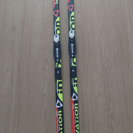 Murdmaa klassikatehnika suusad 160 cm Nnn sidemega (205705389) - Osta.ee