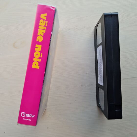 Lastelavastus Väike Nõid 1985 VHS (217409124) - Osta.ee