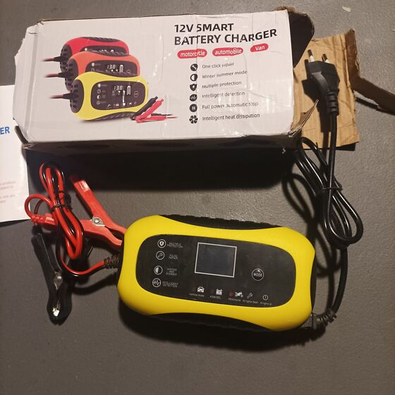 Akulaadija (210645192) - Osta.ee