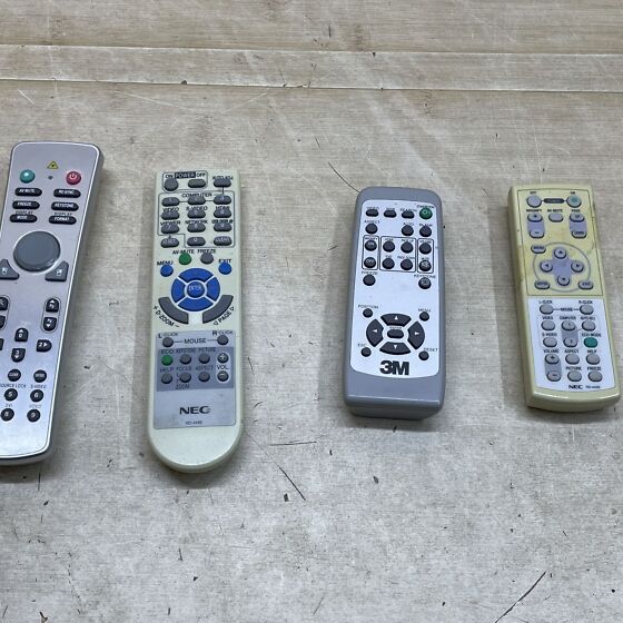 Projektorite puldid (204412659) - Osta.ee