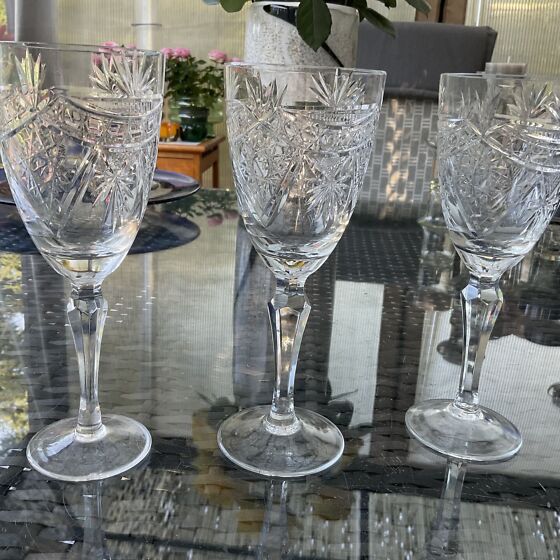 VARAJASE TARBEKLAASI SUURED KRISTALL POKAALID (207863191) - Osta.ee