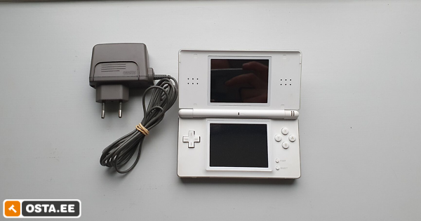 Nintendo DS VALGE/ LAADIJA DS NDSTT/ 4GB MÄLUKAART/ 42 MÄNGU (187494284 ...