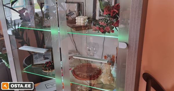 Vitriin kapp (215647156) - Osta.ee