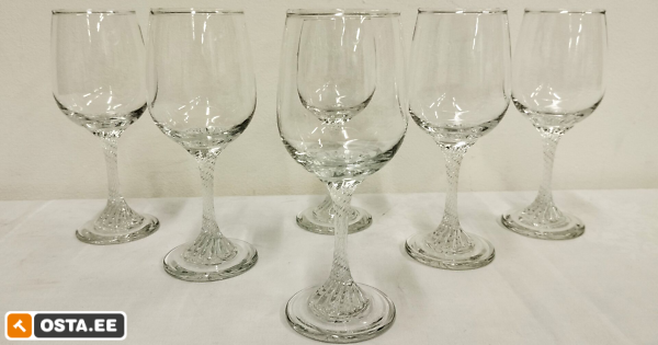 Ilusa jalaga veini pokaalid 6tk (196803845) - Osta.ee