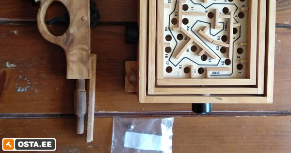 Puidust kuuli labürint ja kummipaela püstol (203315855) - Osta.ee