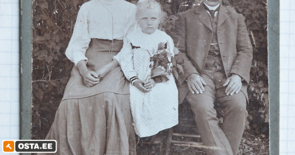 23I B19 Cabinet Portrait perepilt aias laps mummuline kleit (192310804 ...