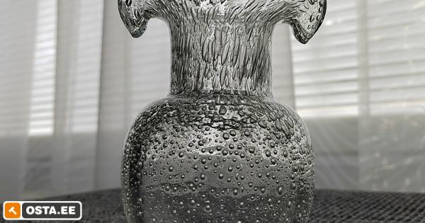 Tarbeklaas Laura kirgas vaas, väike (214370780) - Osta.ee