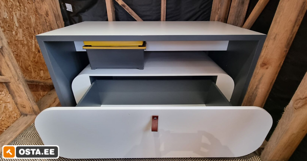 Butiigi sahtel-riiul-kapp. (219189858) - Osta.ee