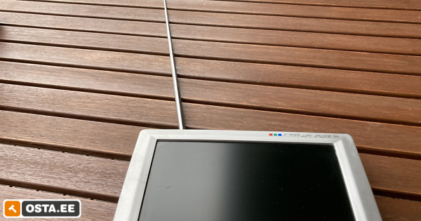 Nakayama auto televiisor / telekas / teler (202973048) - Osta.ee