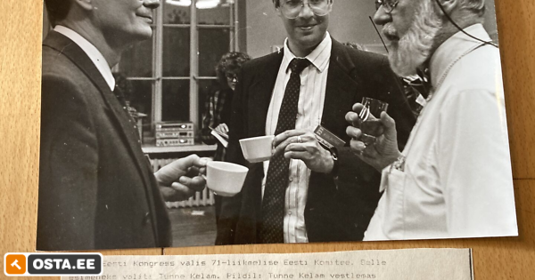Nõukaajastu foto Eesti Kongress 1990 (189322832) - Osta.ee